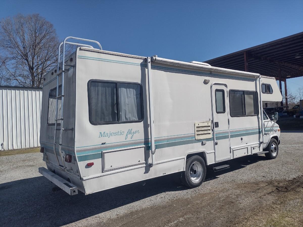 1996 Chevy 350 Majestic Flyer RV with Less Than 38,000 Original Miles ...