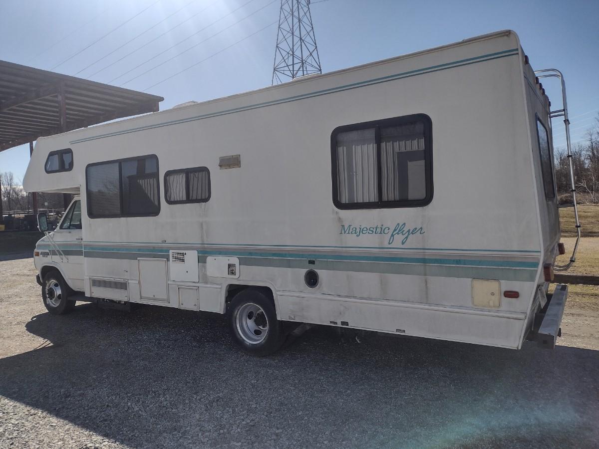 1996 Chevy 350 Majestic Flyer RV with Less Than 38,000 Original Miles ...