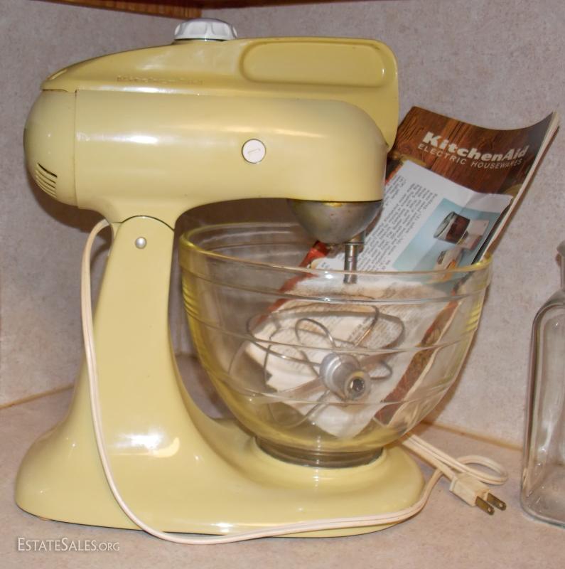 Vintage Kitchen Aid Mixer | EstateSales.org