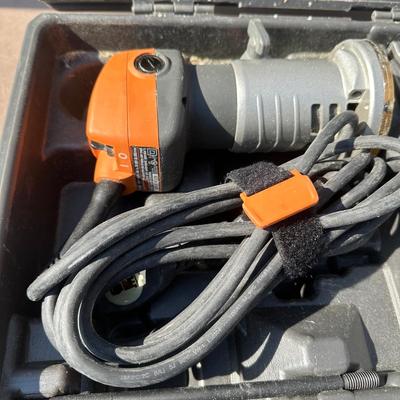 LOT 169S: Rigid Laminate Trimmer R2400 w/ Case | EstateSales.org