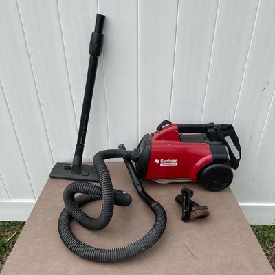 LOT 175S: Sanitaire Commercial Vacuum Model SC3683 w/ Hose ...