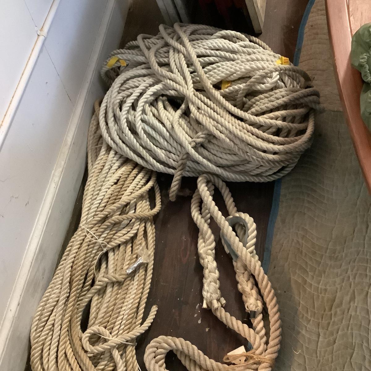 W1351 Nautical Rope Line Lot | EstateSales.org