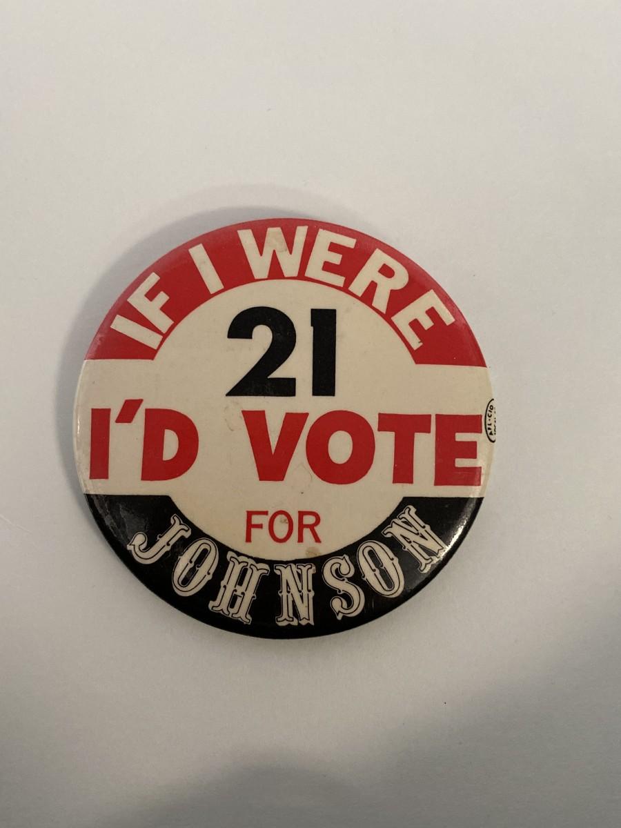 Lyndon B. Johnson presidential campaign button | EstateSales.org