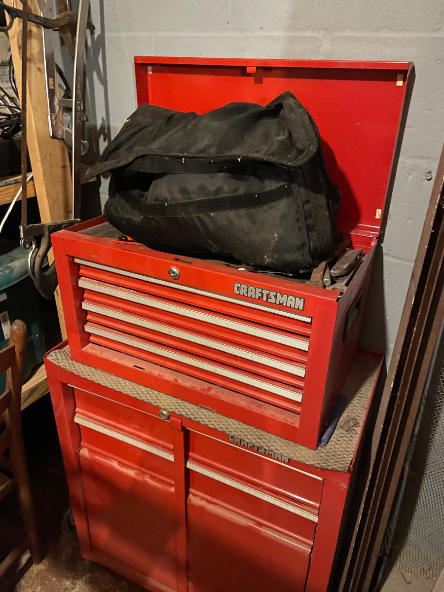 Craftsman Toolbox | EstateSales.org