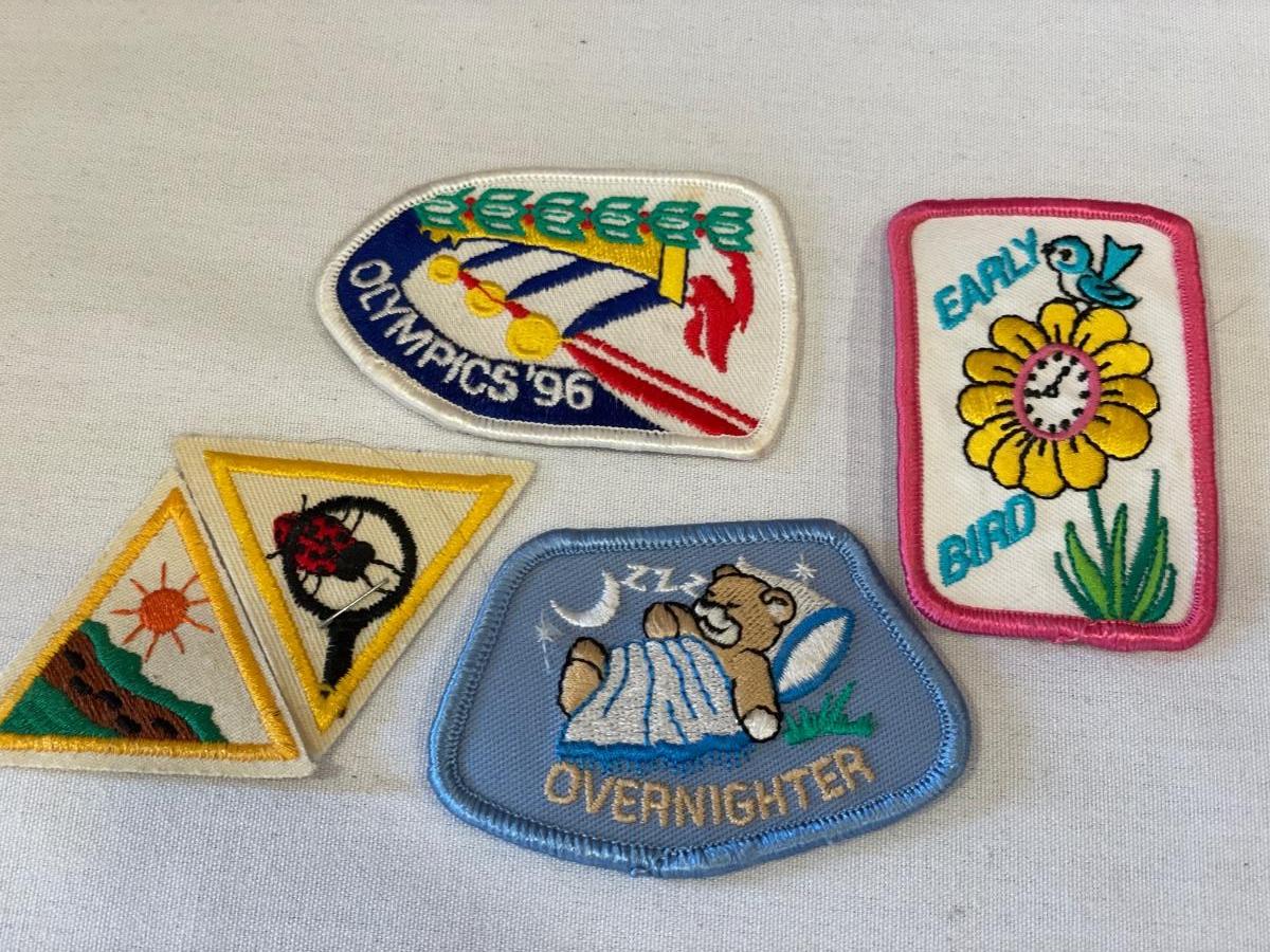Vintage patches | EstateSales.org