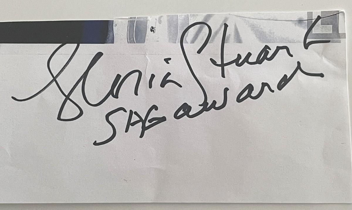 American actress Gloria Stuart original signature | EstateSales.org