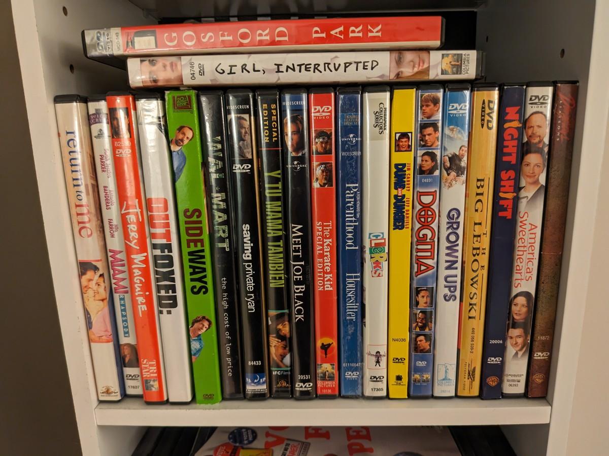 Row of Dvds | EstateSales.org