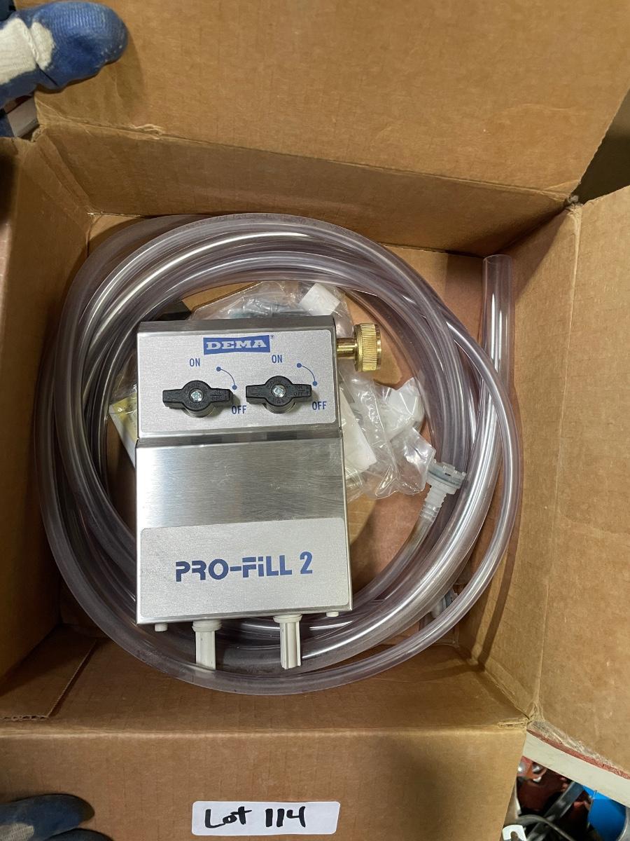 Dema Pro-Fill 2 - Used to Mix water & Chemicals in sinks & retails over ...