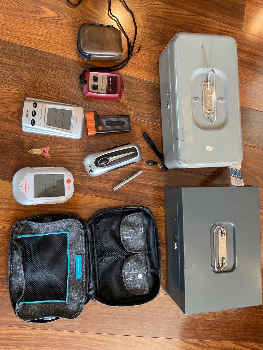 Lock boxes, games and flashlights | EstateSales.org