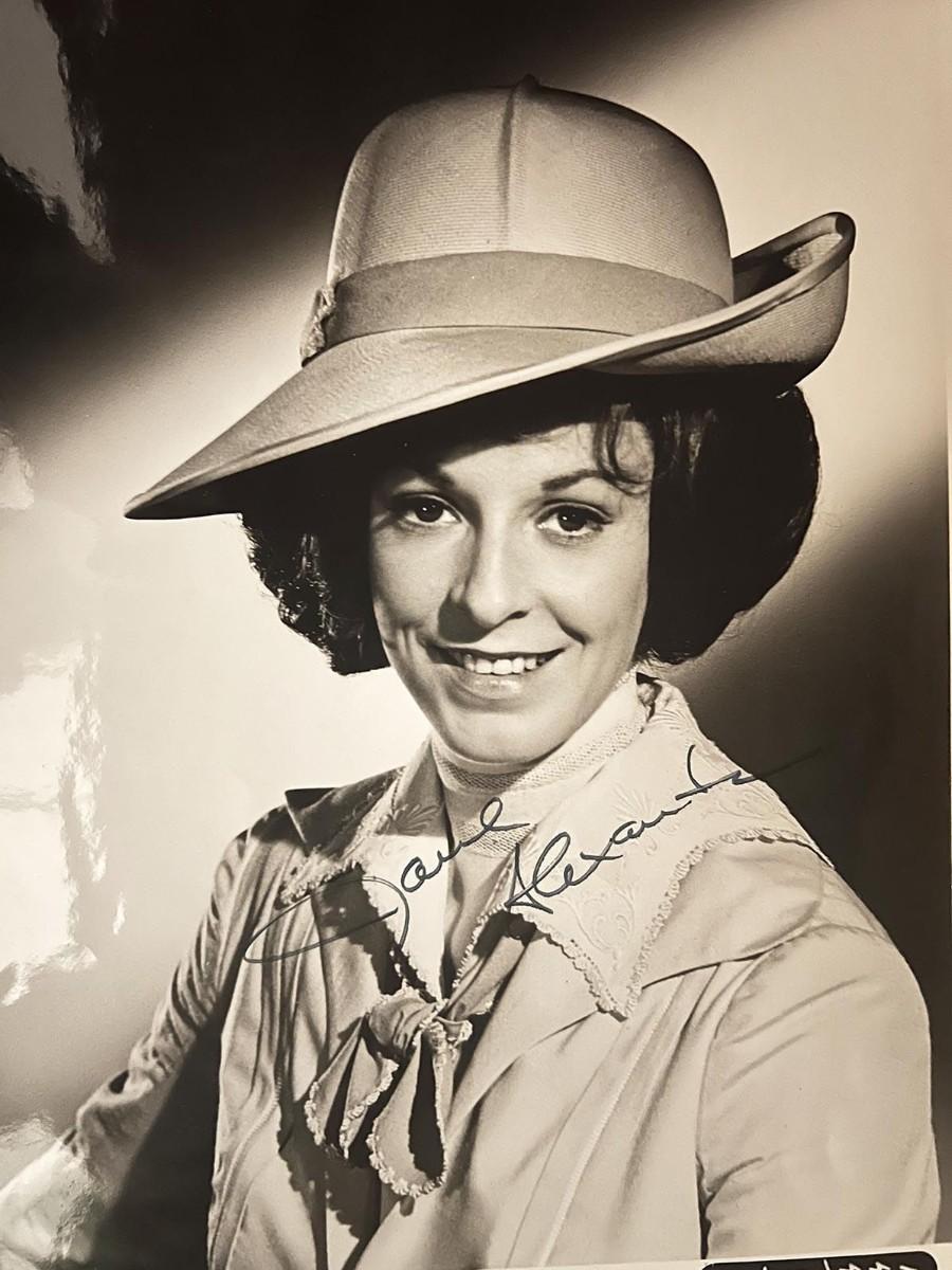 Jane Alexander signed photo | EstateSales.org