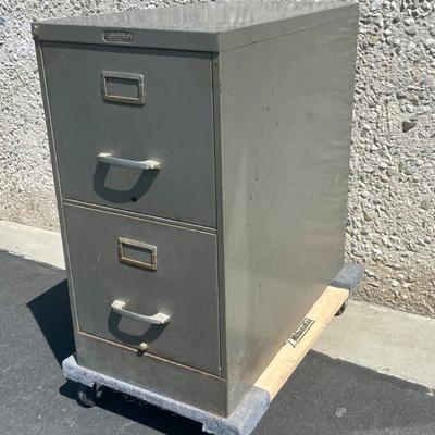 File Cabinet Safe by Invincible | EstateSales.org