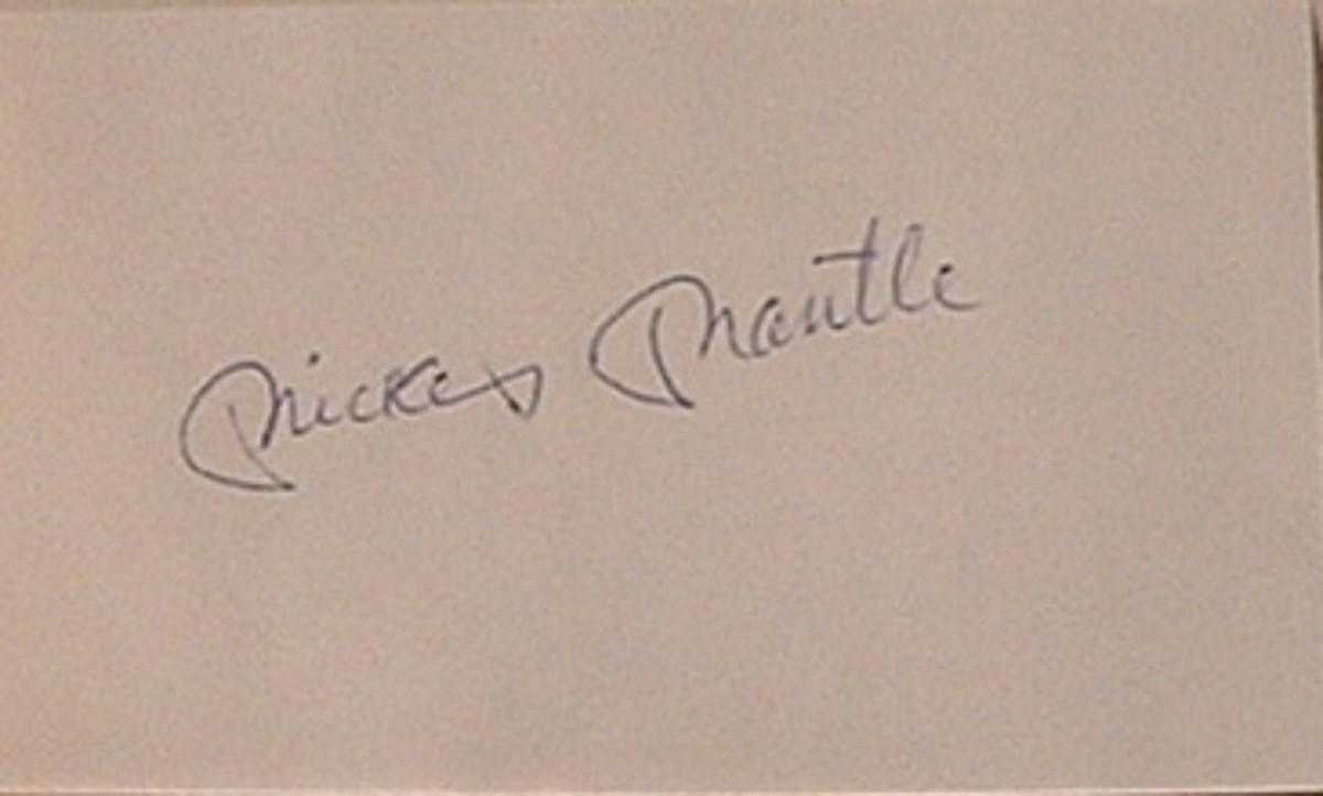 Mickey Mantle signature slip | EstateSales.org