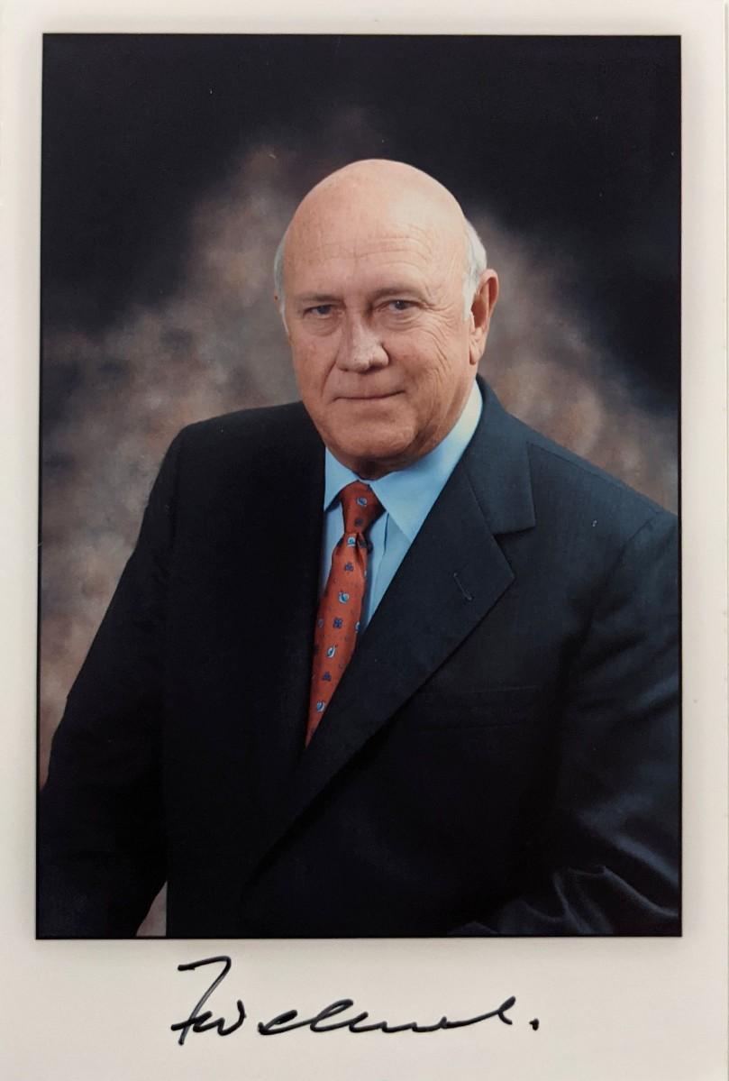 FW De Klerk signed photo | EstateSales.org