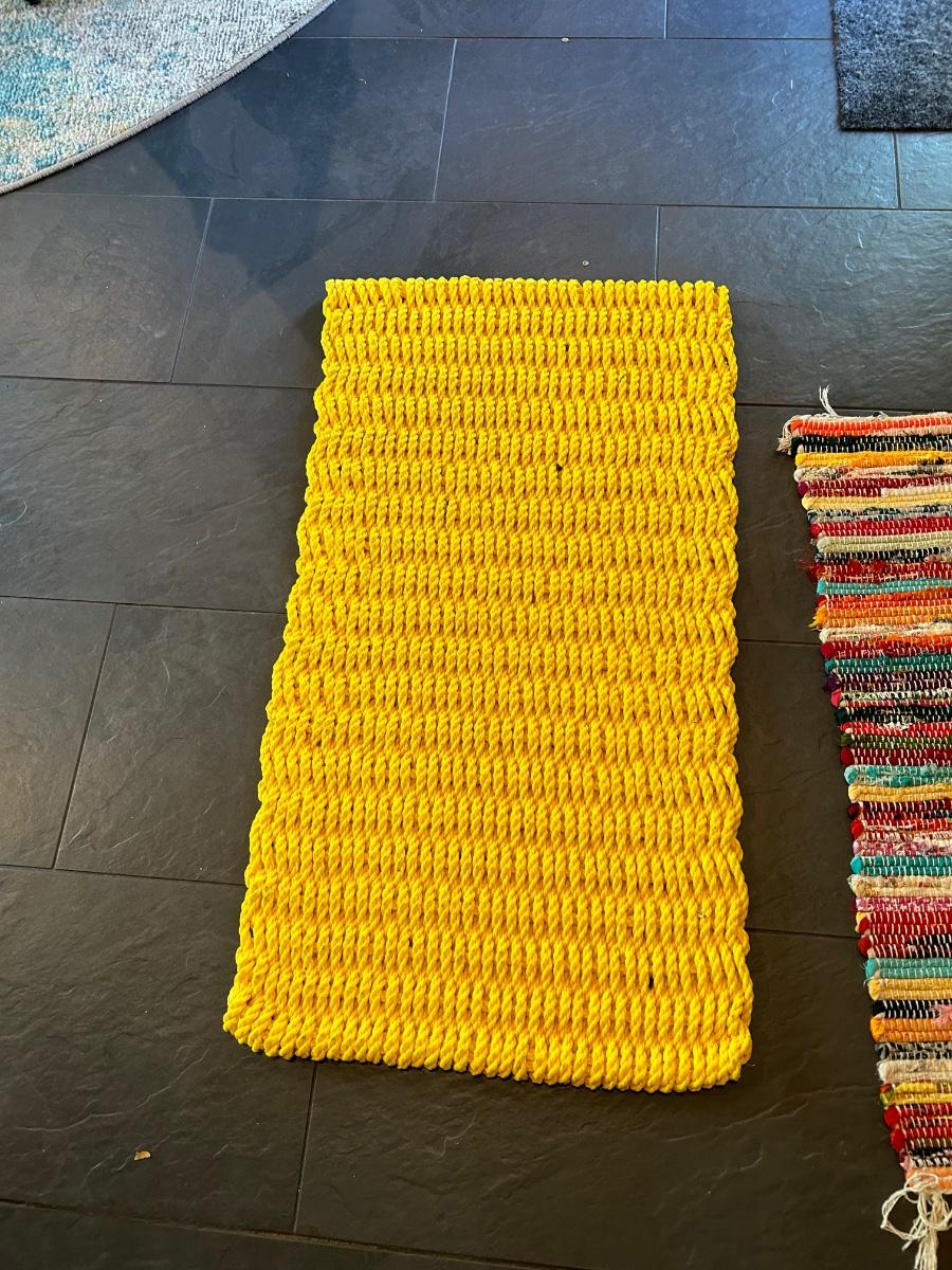 Yellow Rug | EstateSales.org