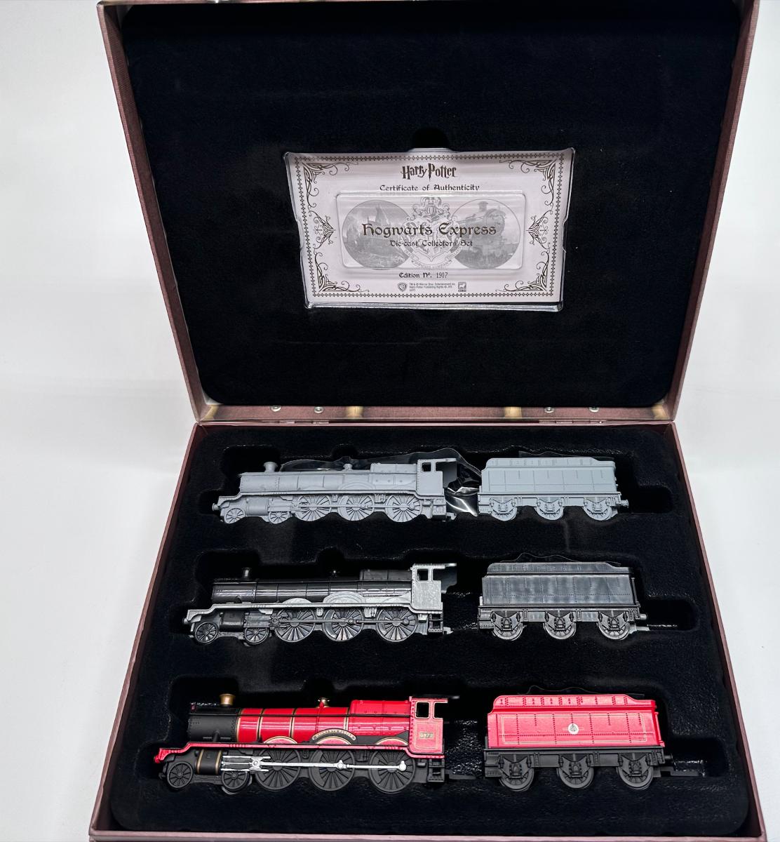 Corgi Toys Harry Potter "HOGWARTS EXPRESS" Movie Triple STEAM TRAIN Set ...
