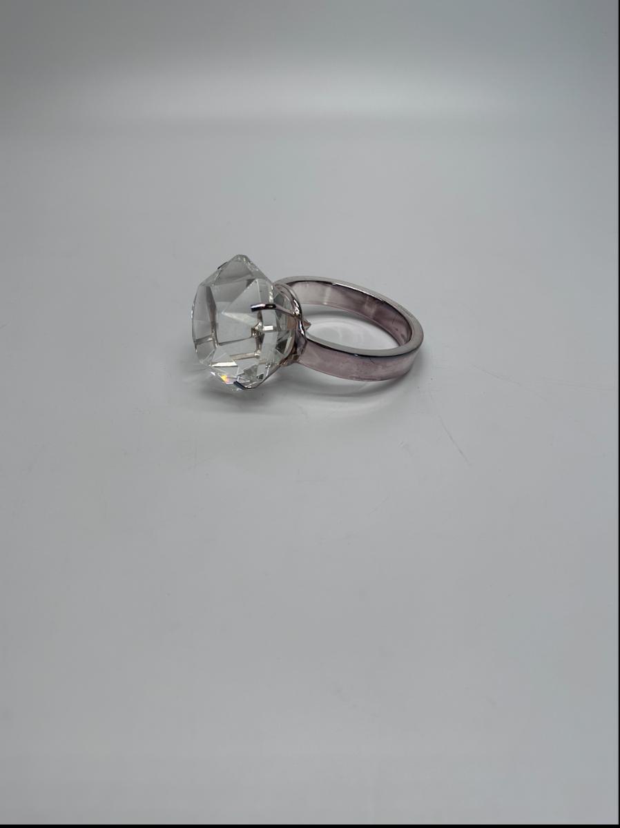 Big Ring | EstateSales.org