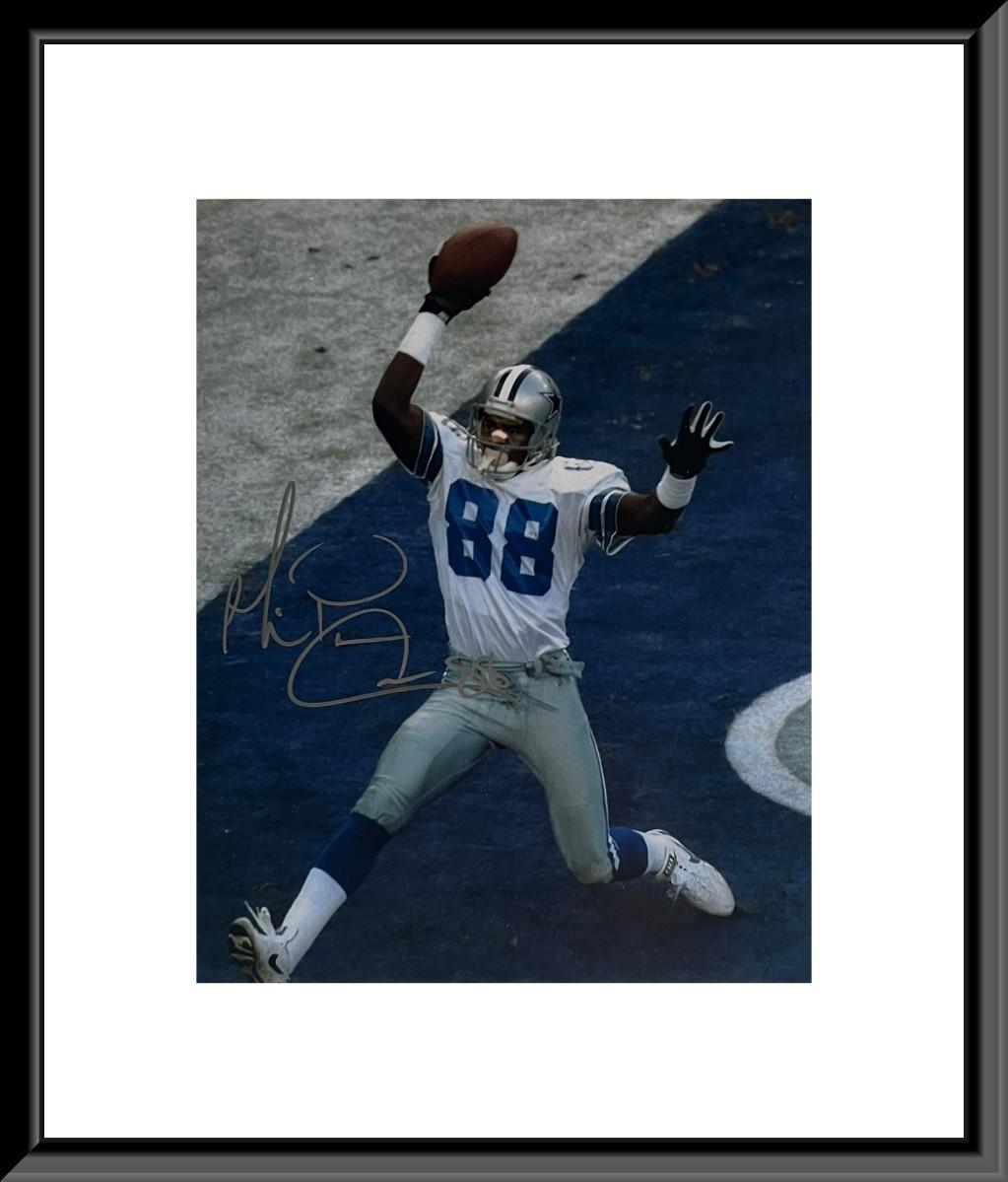 Michael Irvin signed photo | EstateSales.org