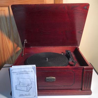 LOT 258U: Thomas Pacconi Classics, Inc Millennium Series Record Player ...