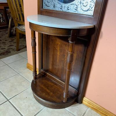 LOT 344K: Vintage Pulaski Furniture Corp Hall Tree Stand | EstateSales.org