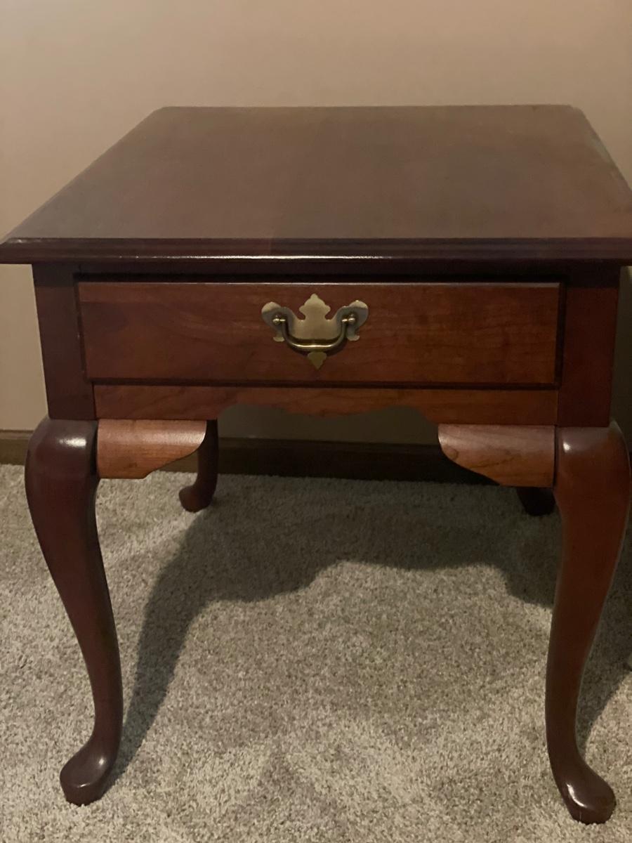Broyhill nightstand End table with drawer EstateSales