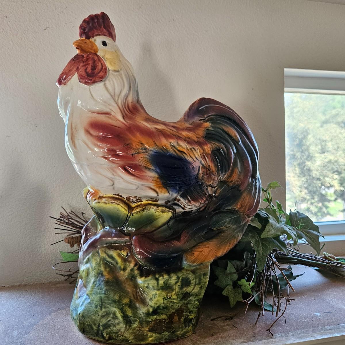 CERAMIC ROOSTER CONTAINER | EstateSales.org