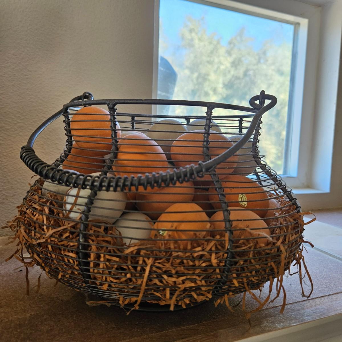 EGG BASKET | EstateSales.org