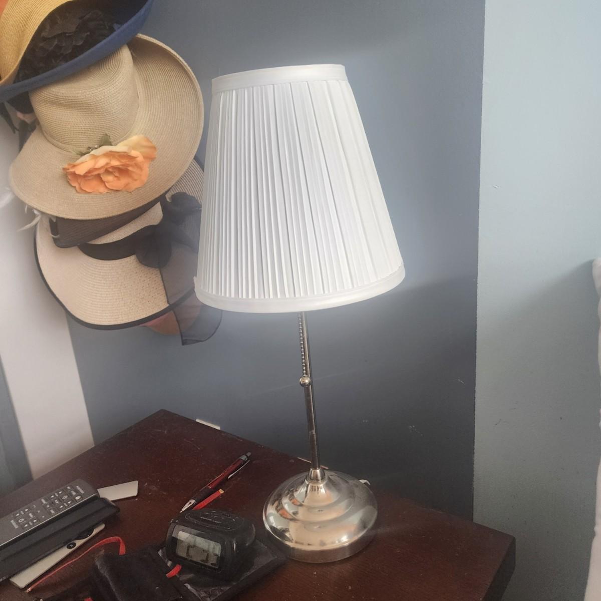 LAMP CHROME | EstateSales.org