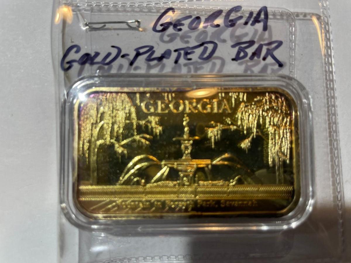 Vintage Georgia 18k Gold-Plated Bar as Pictured. | EstateSales.org