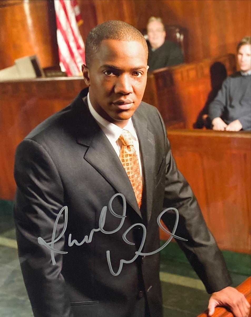Heist Reno Wilson signed photo. GFA Authenticated | EstateSales.org