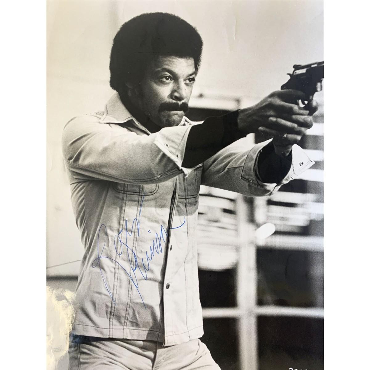 Roger Robinson Newman's Law signed movie photo | EstateSales.org