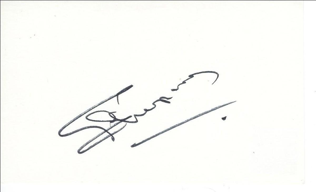 Cyd Charisse original signature | EstateSales.org