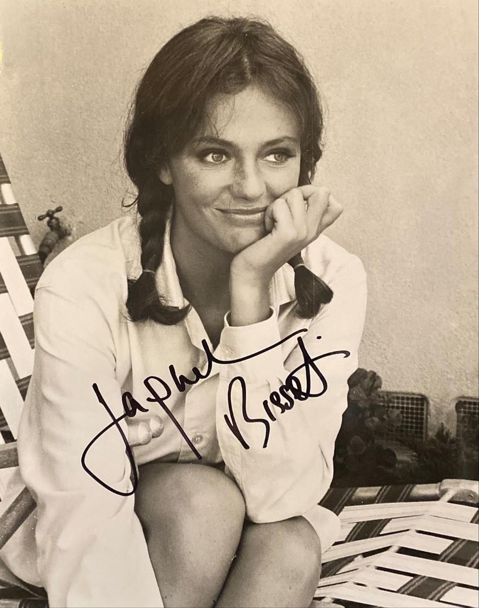 Jacqueline Bisset signed photo | EstateSales.org