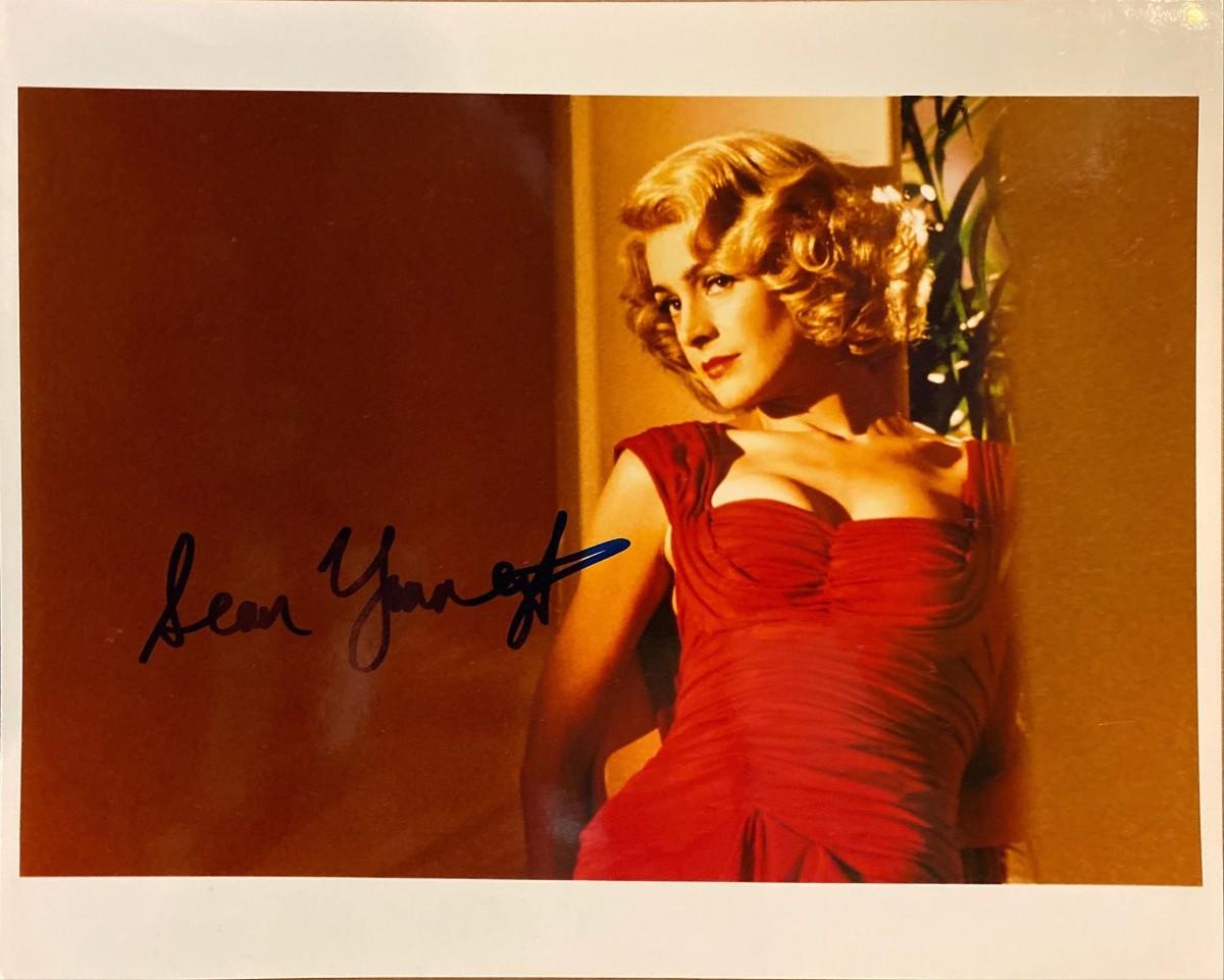 Sean Young signed photo | EstateSales.org
