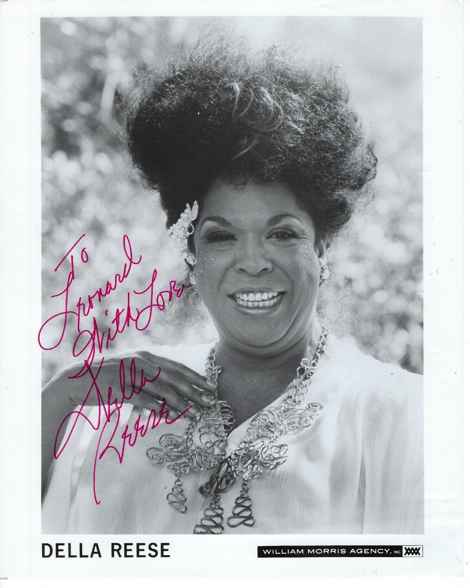 Touched By An Angel Della Reese Signed Photo | EstateSales.org