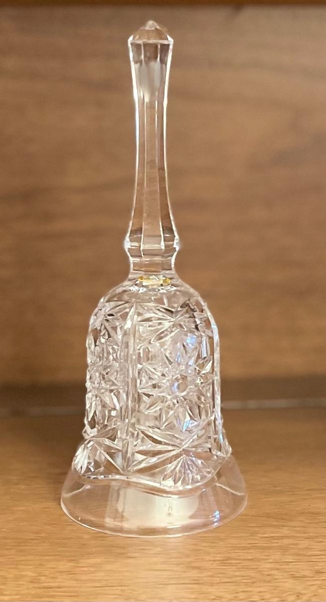 Crystal bell | EstateSales.org