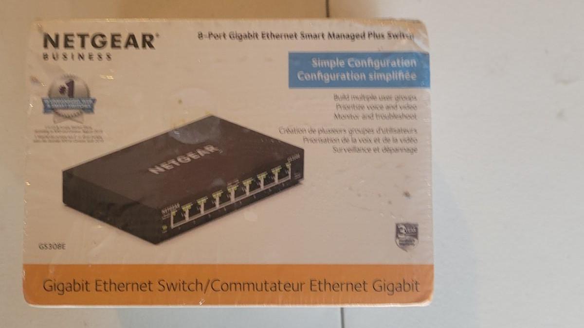 Internet switch | EstateSales.org