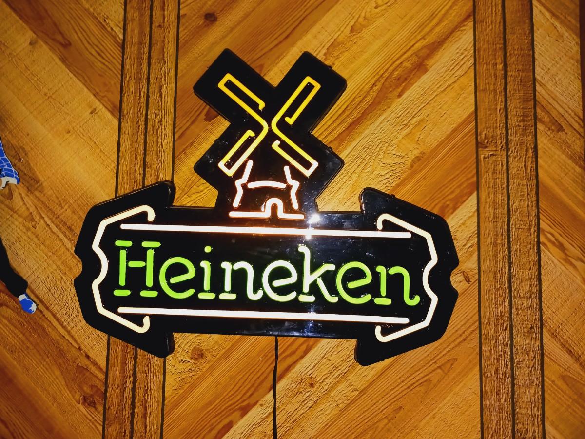 LIGHTED HEINEKEN SIGN | EstateSales.org
