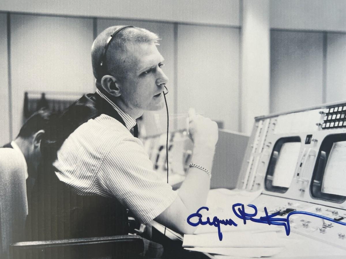 Flight director Gene Kranz signed photo | EstateSales.org