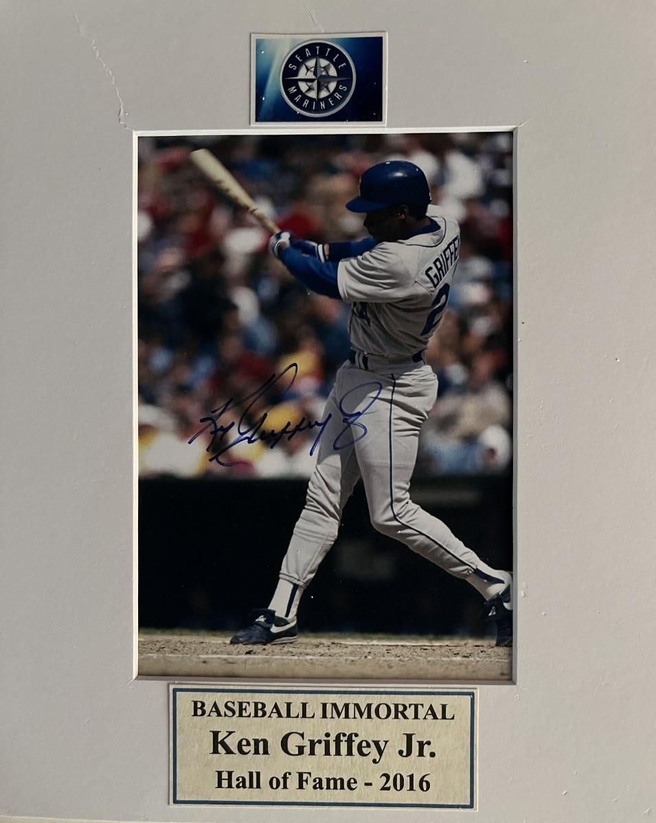 Ken Griffey Jr signed photo | EstateSales.org