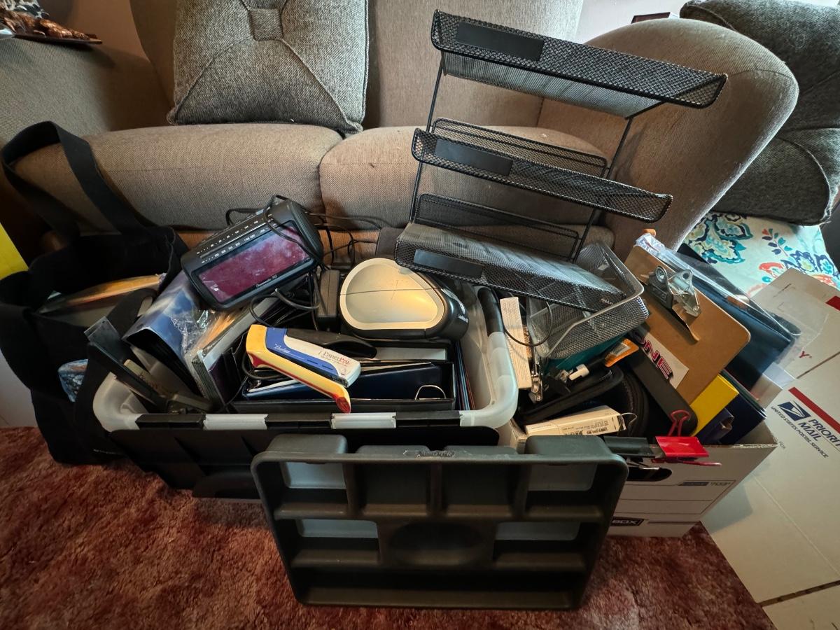 Office Supply Lot | EstateSales.org