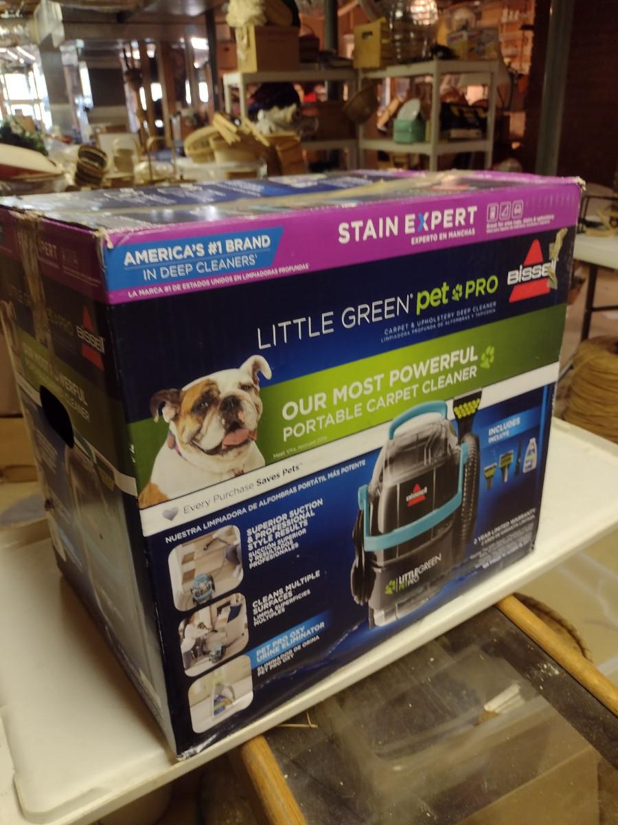 Bissell Little Green Pet Pro Portable Carpet Cleaner | EstateSales.org