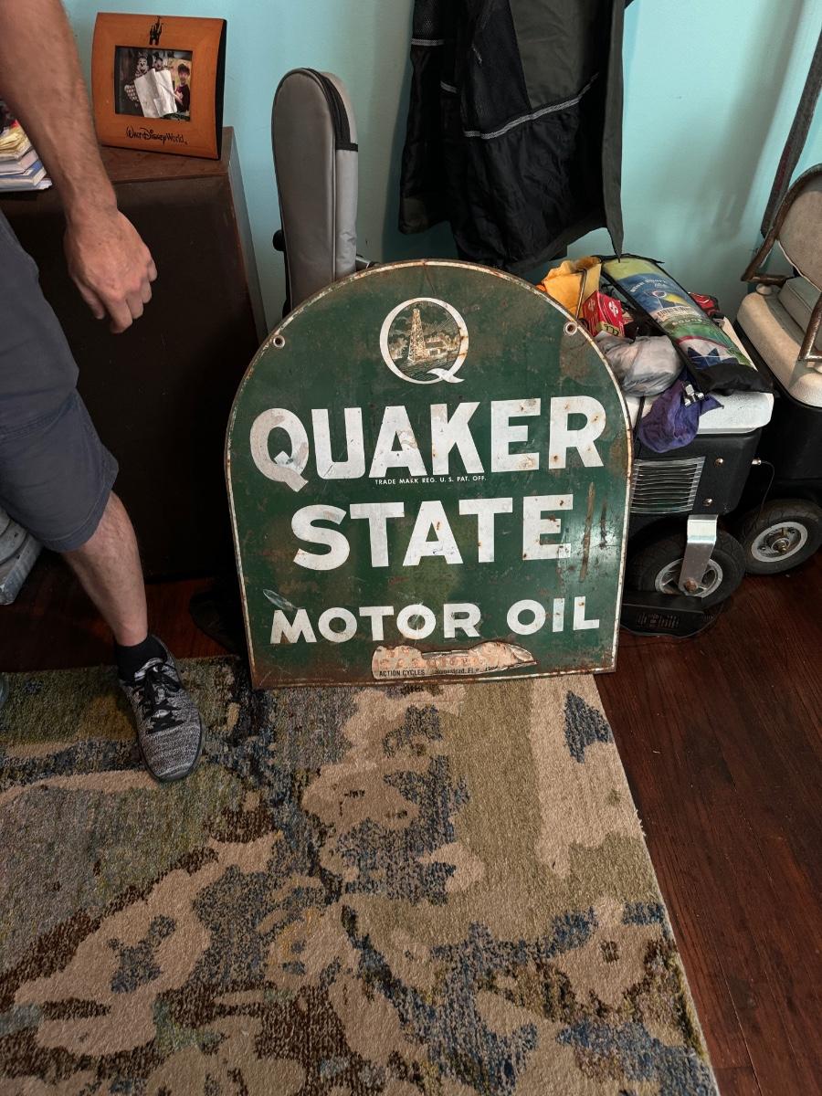Quaker state motor oil company vintage sign | EstateSales.org