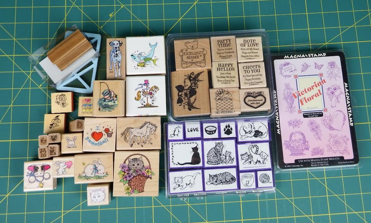 Vintage Stamps Set 2 | EstateSales.org