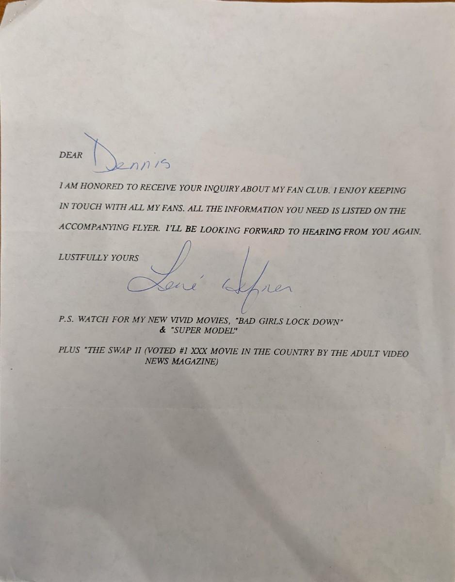 Lene Hefner Signed Note | EstateSales.org