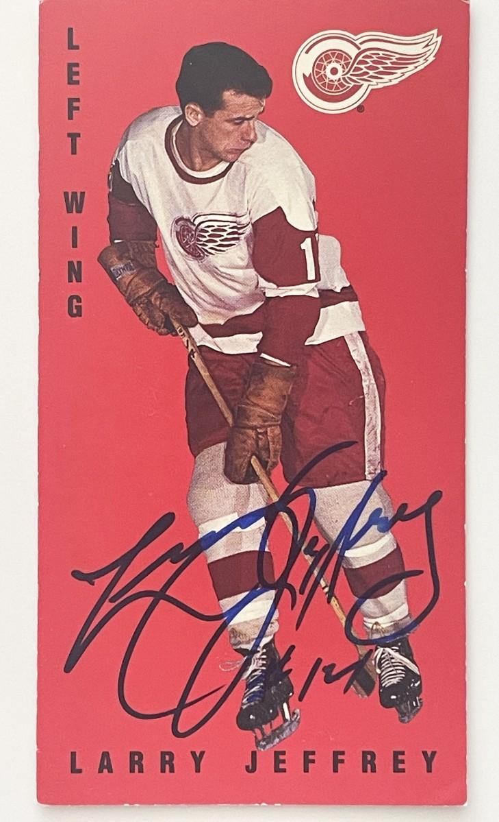 Hockey player Larry Jeffrey autograph card | EstateSales.org
