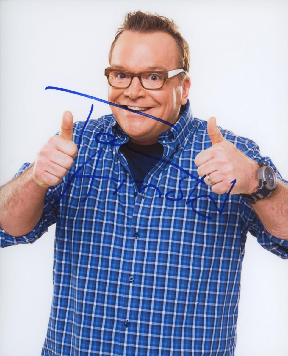 Tom Arnold signed photo | EstateSales.org
