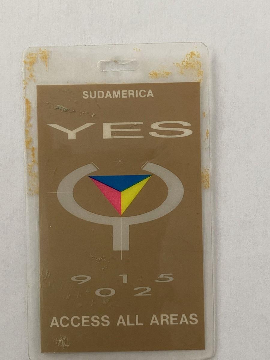 Yes All Access Back Stage Pass | EstateSales.org