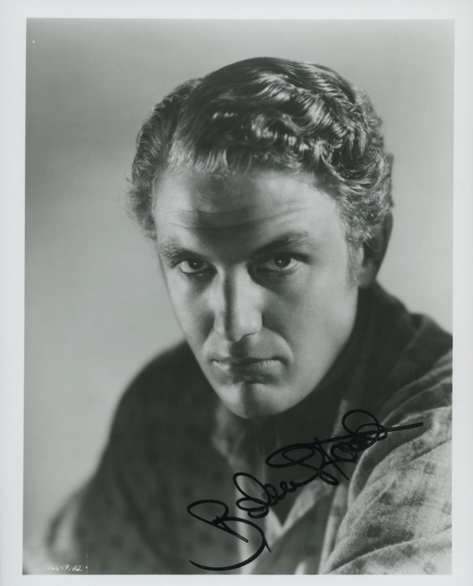 Robert Stack signed photo | EstateSales.org