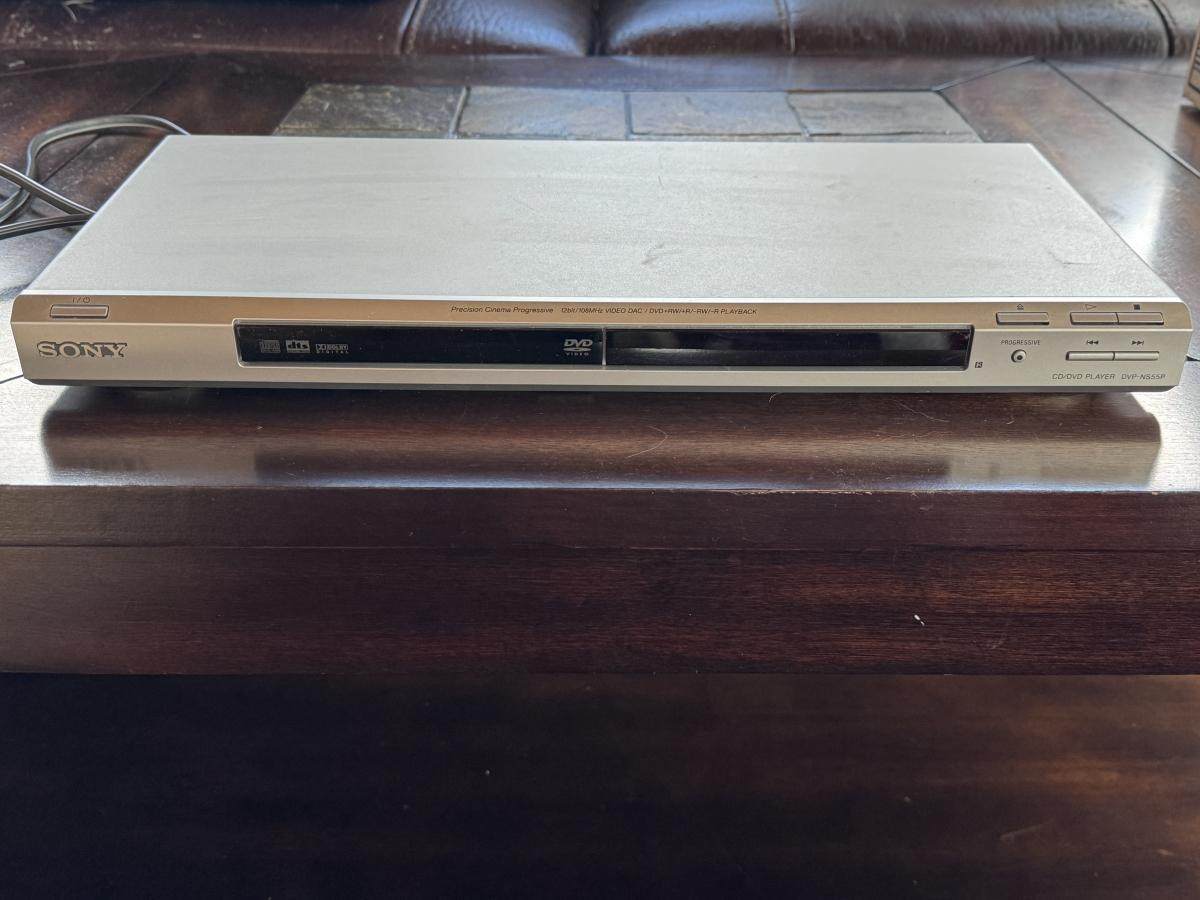 Sony DVD Player (no remote) | EstateSales.org