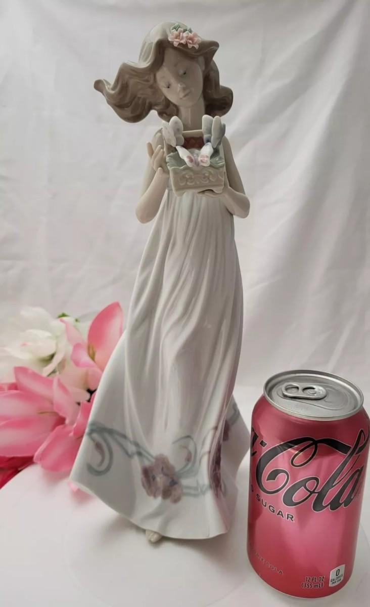 Lladro Figurine #6777 Butterfly Treasures Woman Holding Box of ...